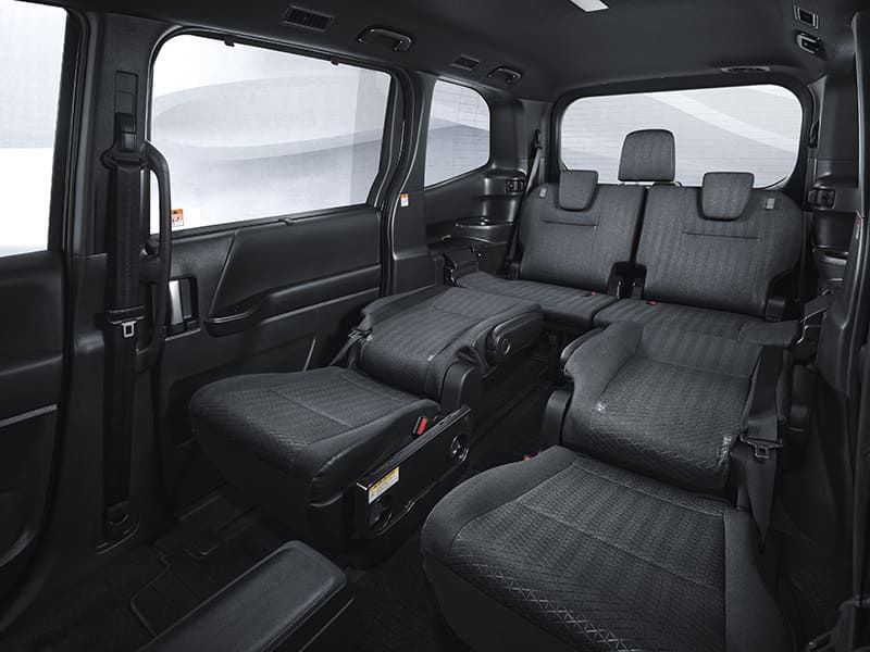 Fitur Terbaru Dari Toyota Voxy 2022 Lebih Bergaya | 78 Trans Cirebon ...